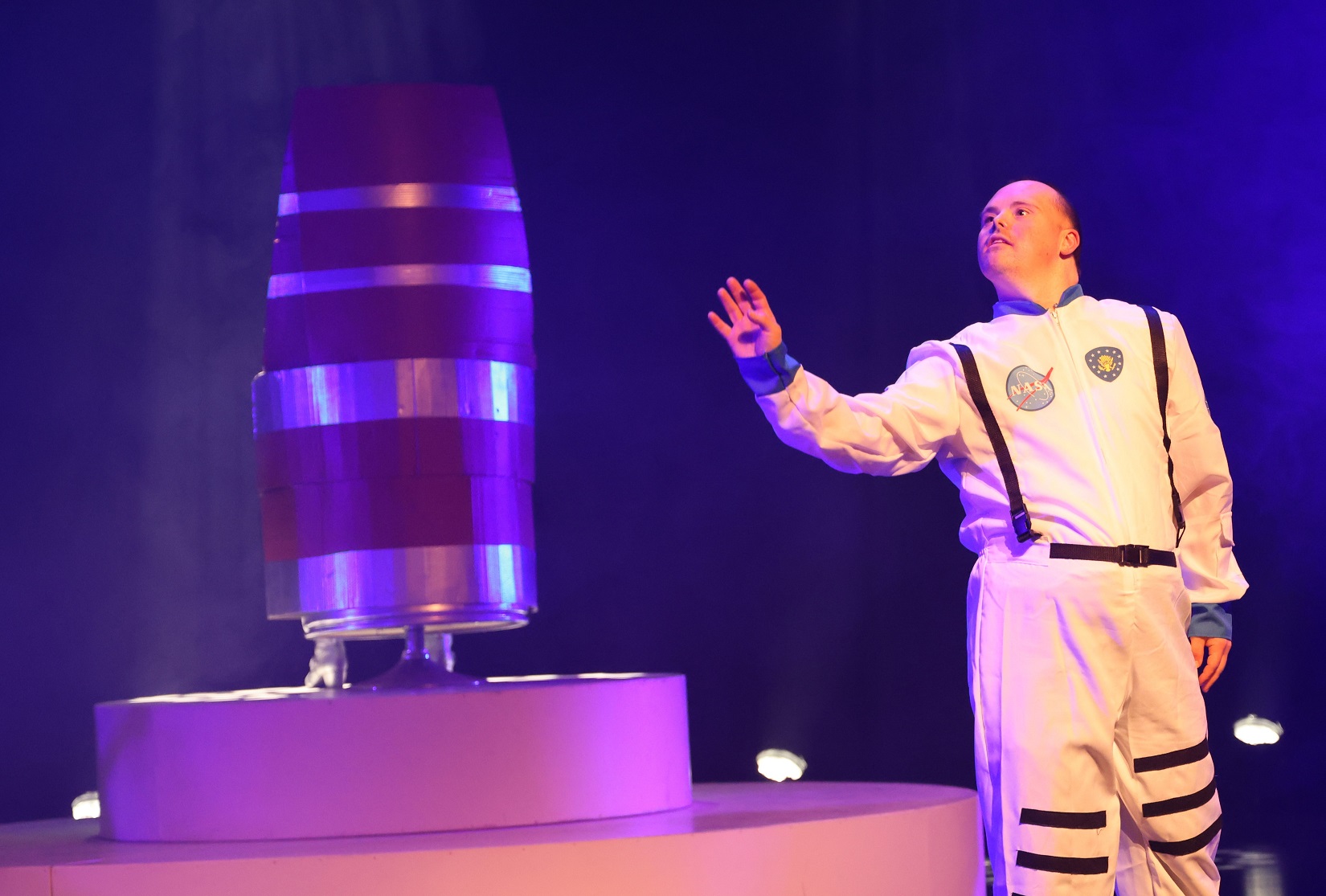 Nicolas traverse le temps, de petits pas à pas de géant - ADAPEI